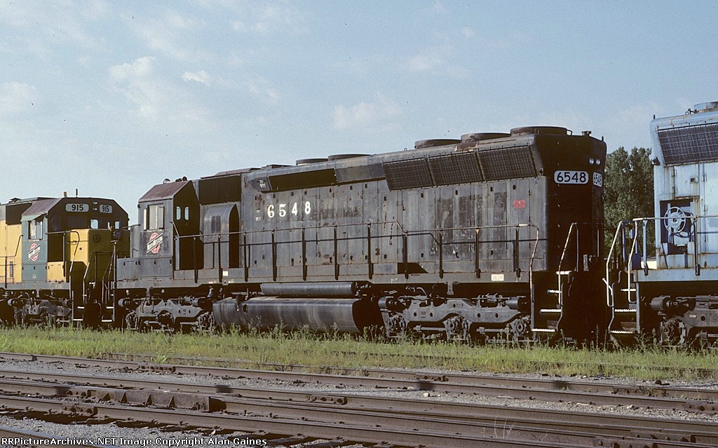 C&NW SD45 6548